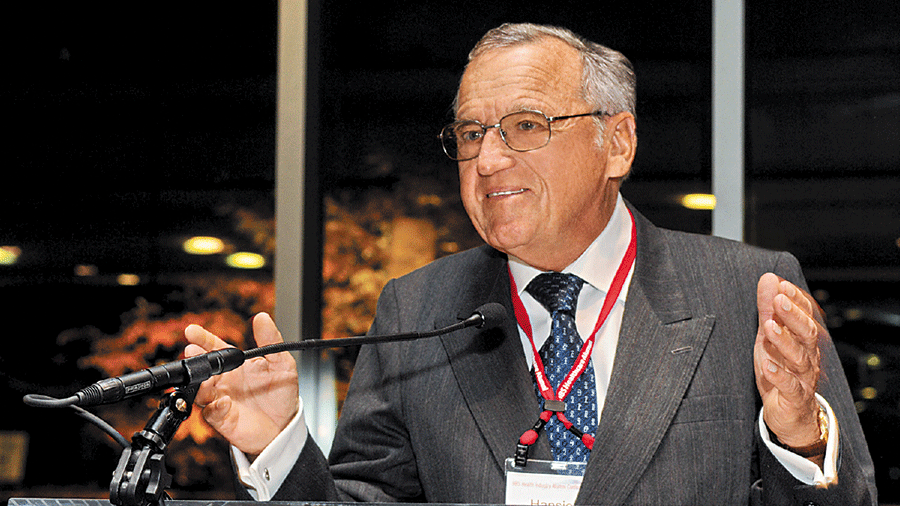 Reflections on the AO: An interview with Hansjörg Wyss